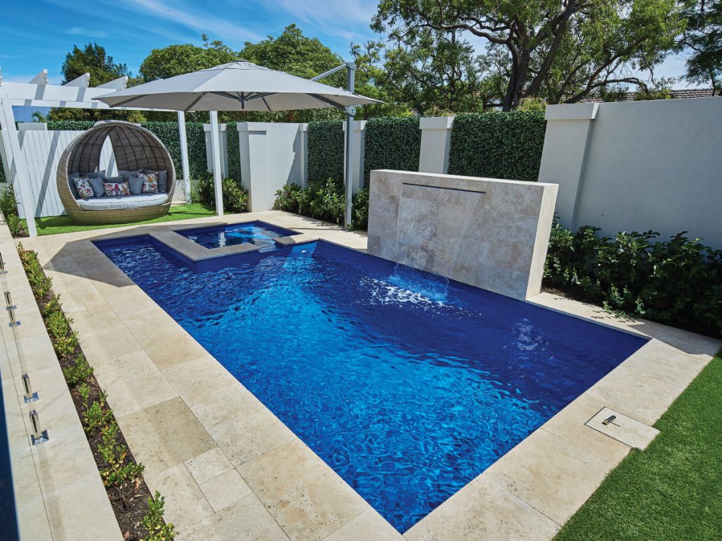 Coral Bay 7m x 3m - The Fibreglass Pool Company