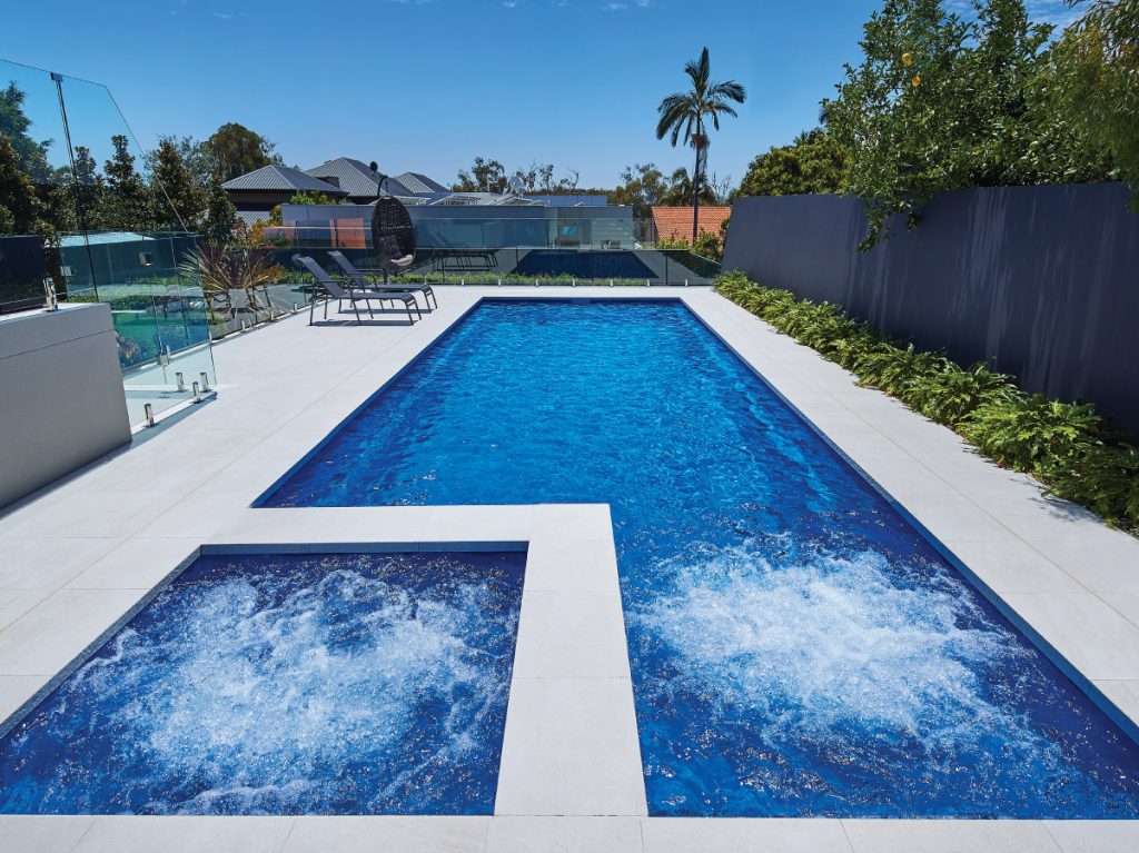 Whitehaven 7m x 4m - The Fibreglass Pool Company