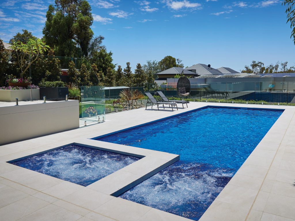 Whitehaven 7m x 4m - The Fibreglass Pool Company